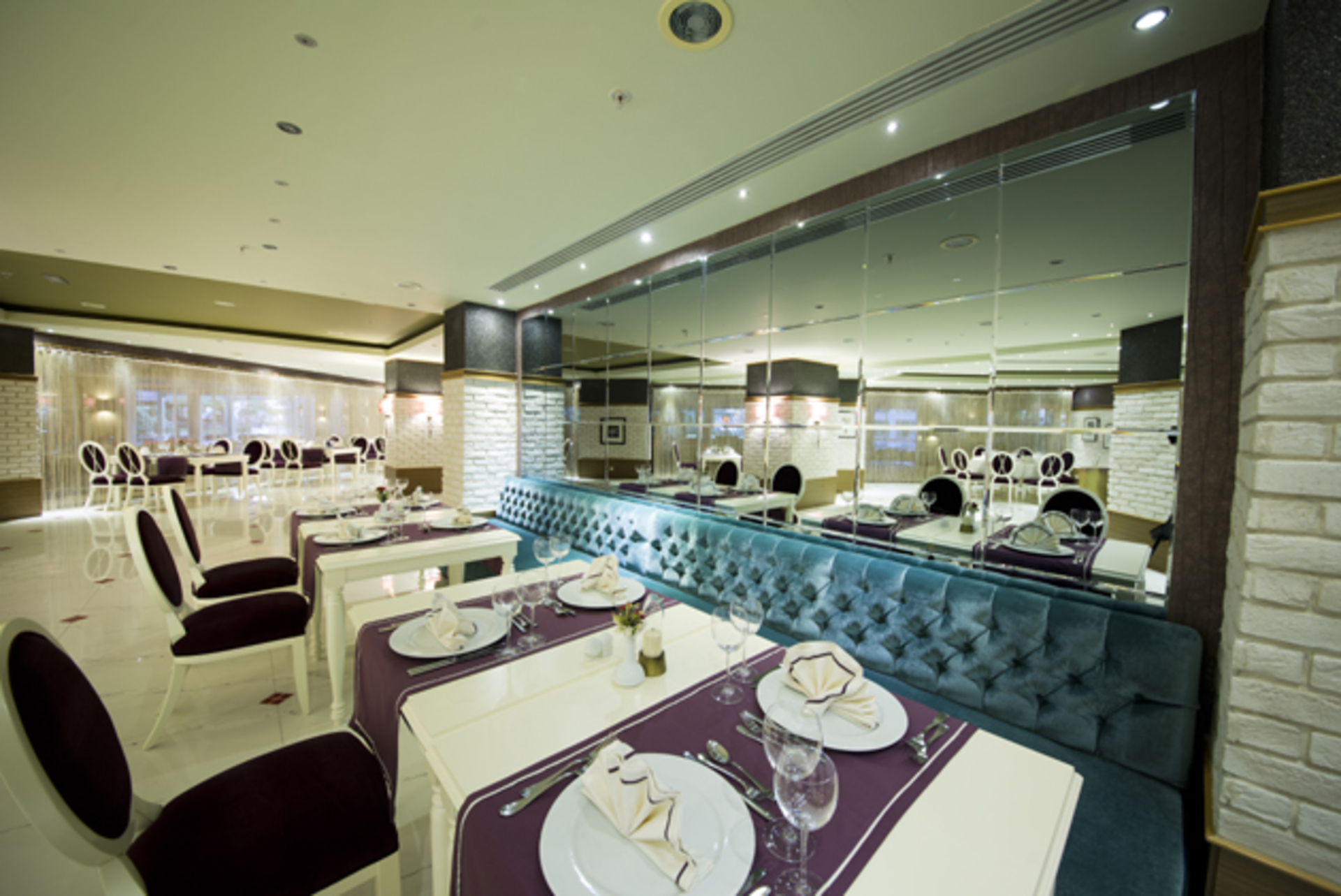 Limak Lara De Luxe Hotel Resort, Antalya | Paralela 45