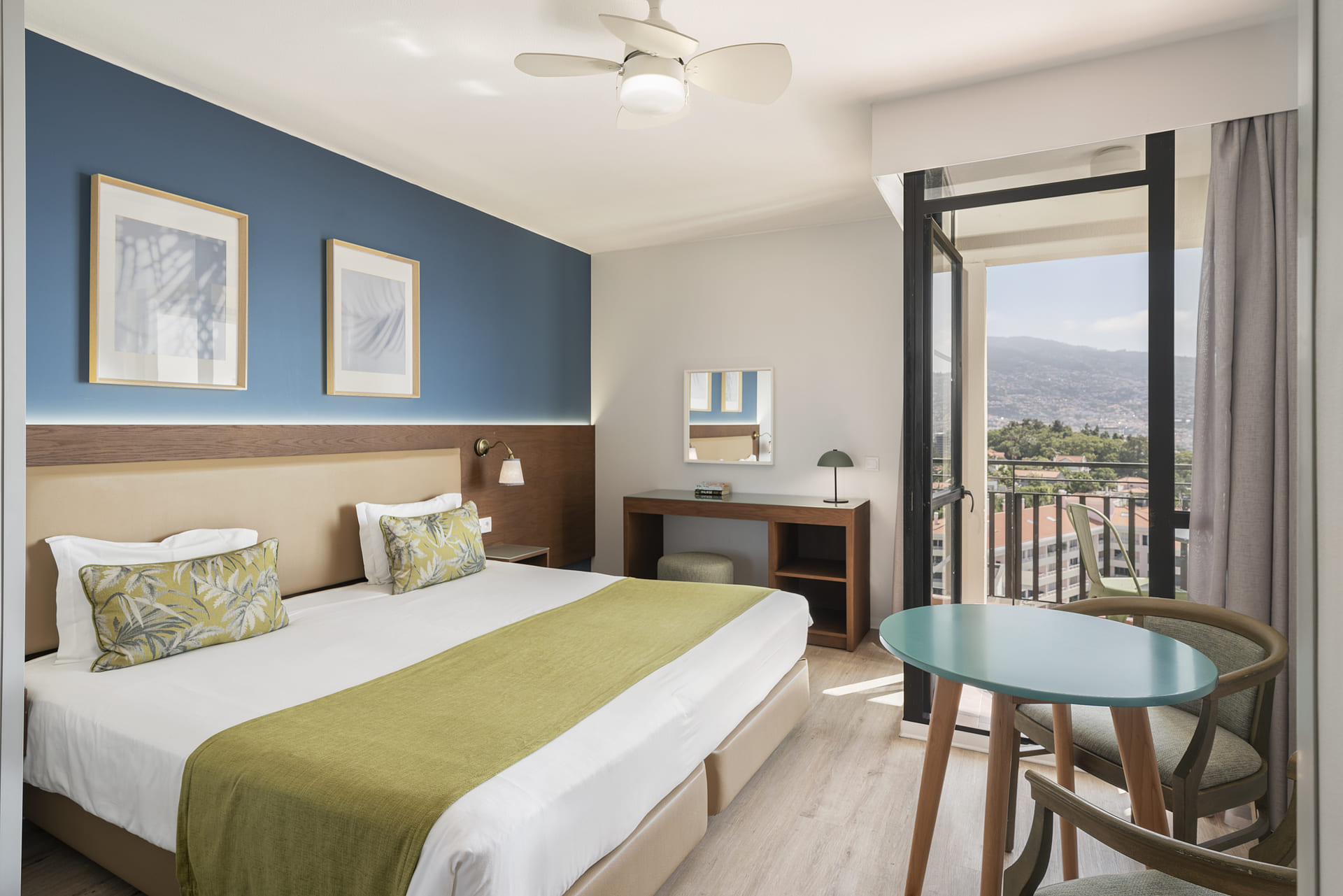 Charter Madeira cu plecare din Bucuresti | Paralela 45